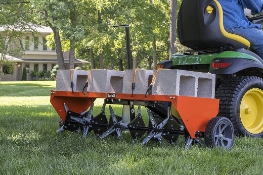 8 Best Lawn Aerators for 2025 - Sumo Gardener