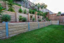 18 Cheapest Retaining Wall Ideas - Sumo Gardener